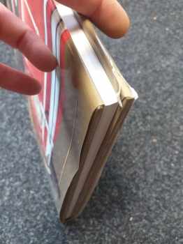 📗 Brouk : úplná ilustrovaná historie nejpopulárnějšího vozu na světě ...